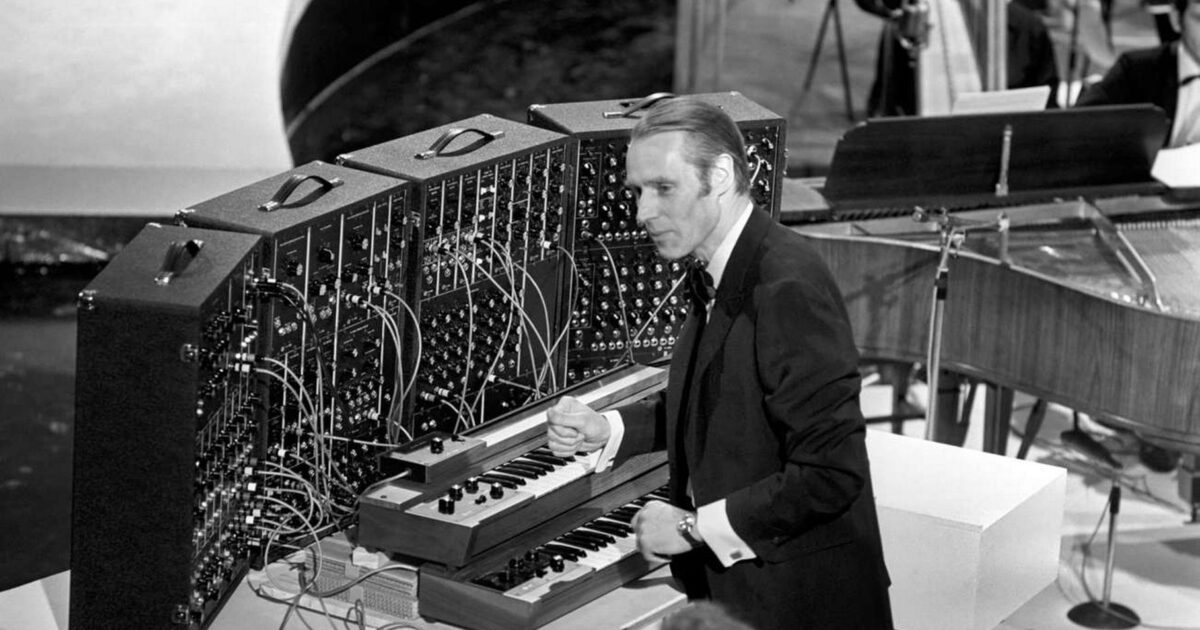 Beatles producer George Martin’s pioneering 1962 electronic tracks ...