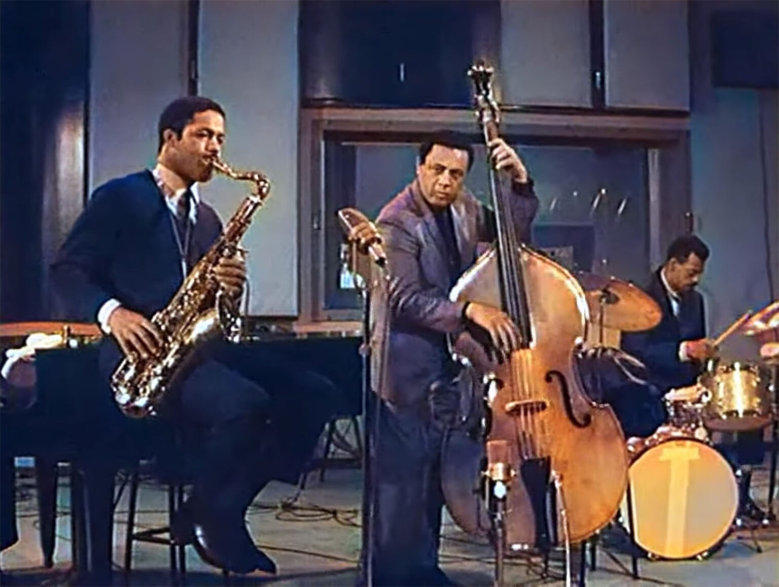 Legends in Color: Charles Mingus & Eric Dolphy play the Palais des ...