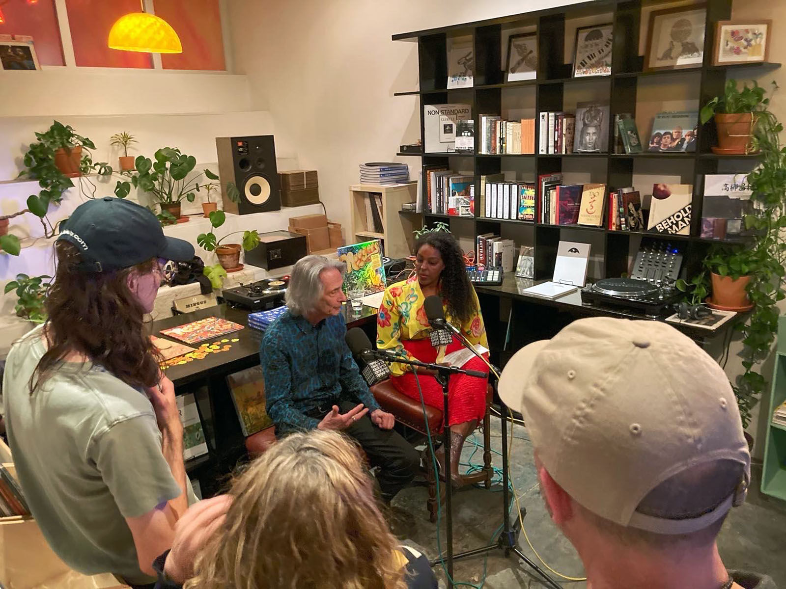 Lenny Kaye & Tana Yonas — In Conversation: Nuggets 50th Anniversary ...