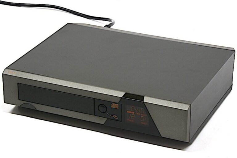 Now is a very good time to buy a vintage CD player. Where to start ...