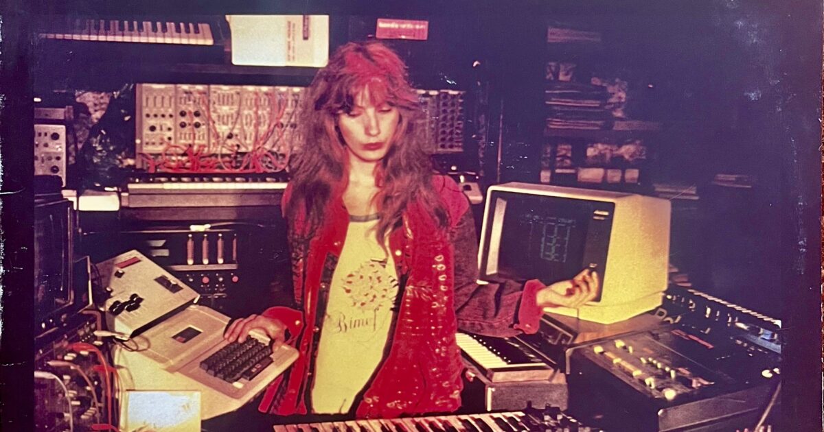 Doris Norton – Personal Computer | In Sheeps Clothing