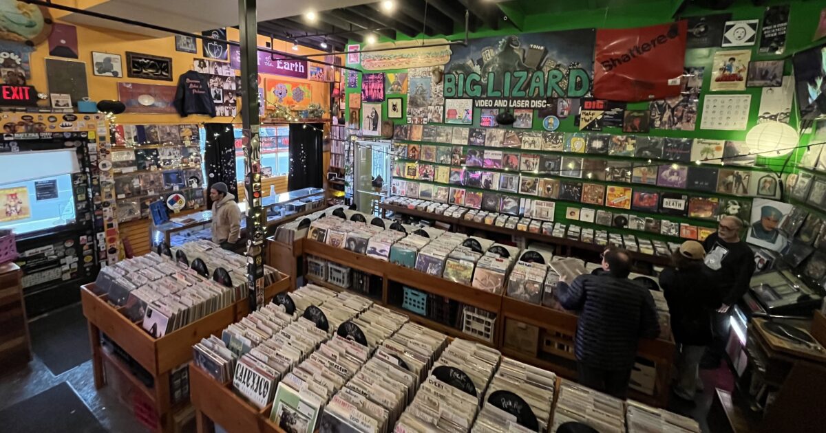 Stores We Love: Hitt Records (Columbia, Missouri) | In Sheeps Clothing