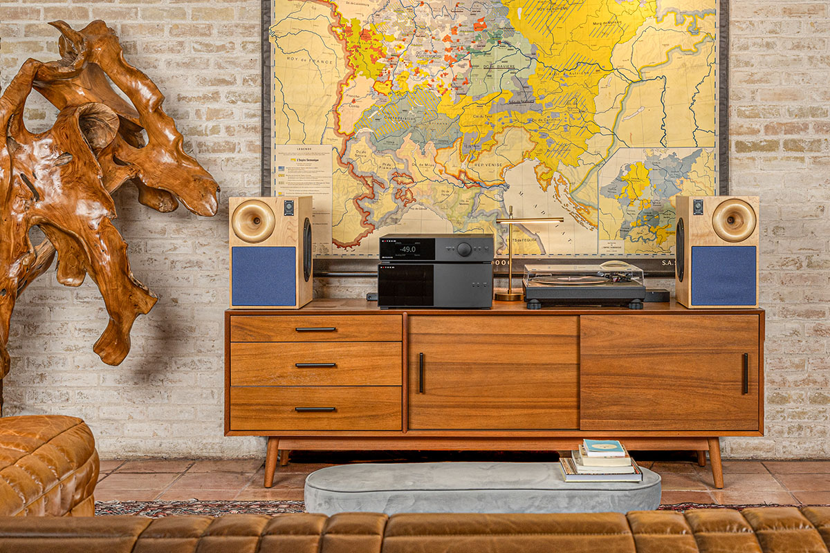 Western Acoustics Builds Wooden Active Loudspeakers for the Modern Home ...