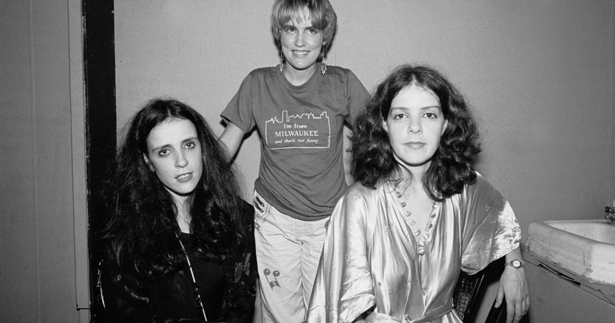 The Roches: Laughing Through the Tears (1990 Interview) | In Sheeps ...